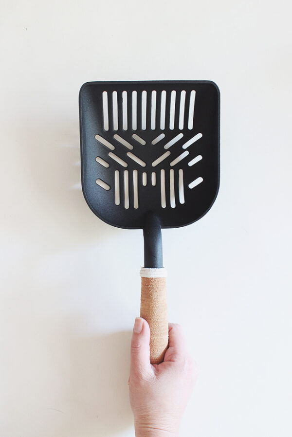 DIY leather cat litter scoop – almost makes perfect