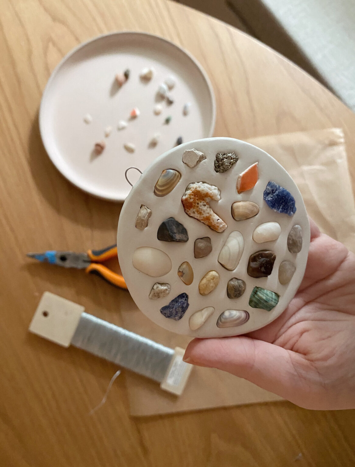 diy shell mosaic ornaments – almost makes perfect