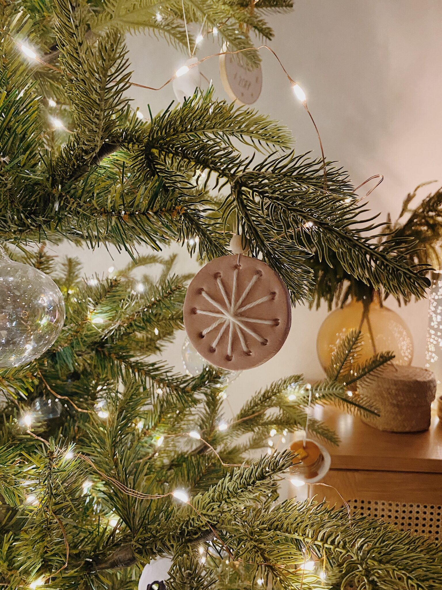 diy woven snowflake ornaments – almost makes perfect