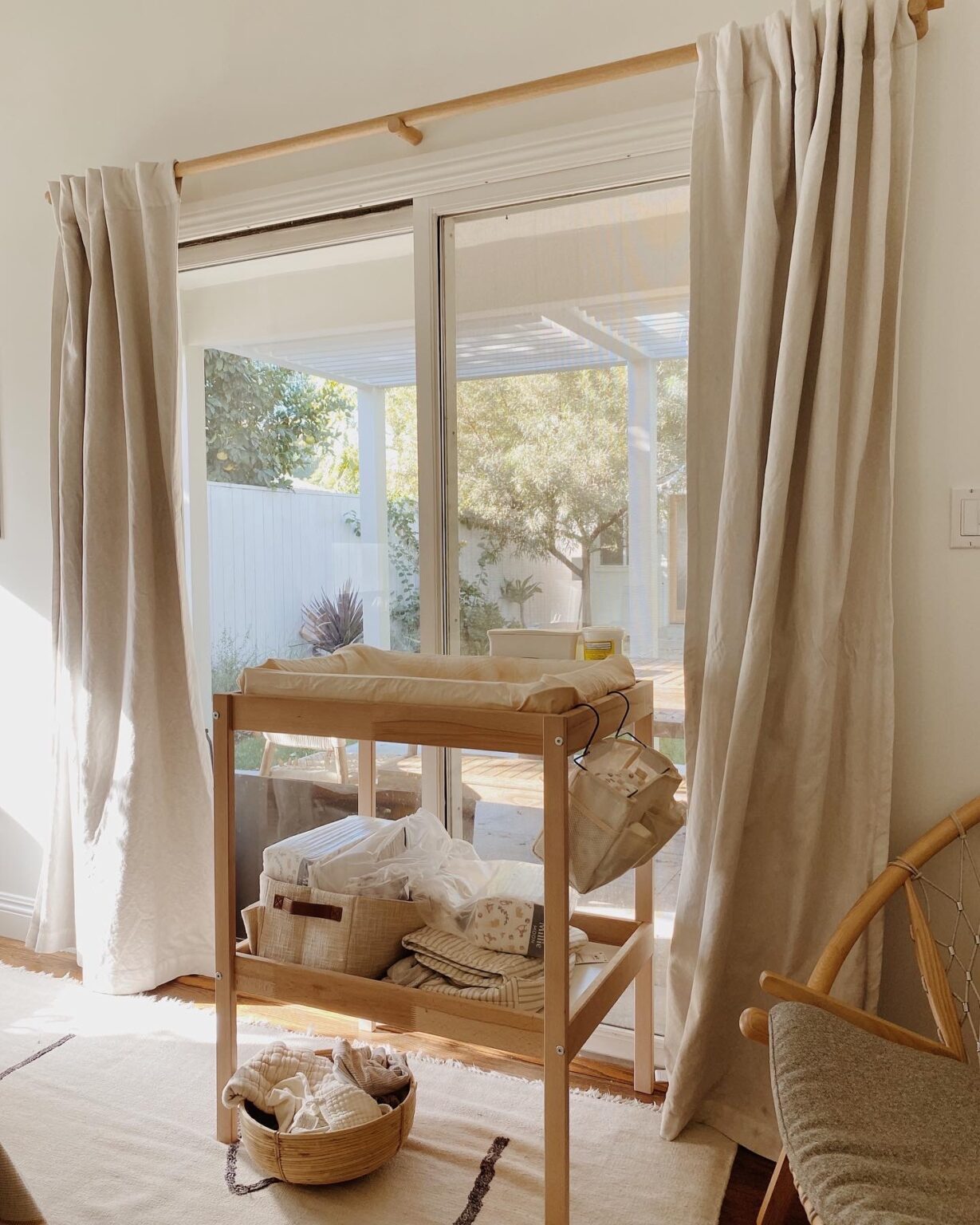 how we setup our bedroom for our newborn – almost makes perfect