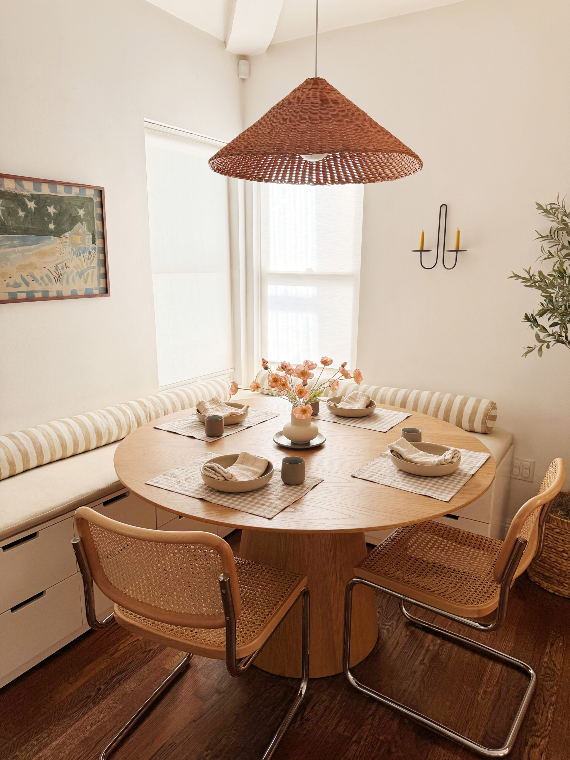 our dining nook – almost makes perfect