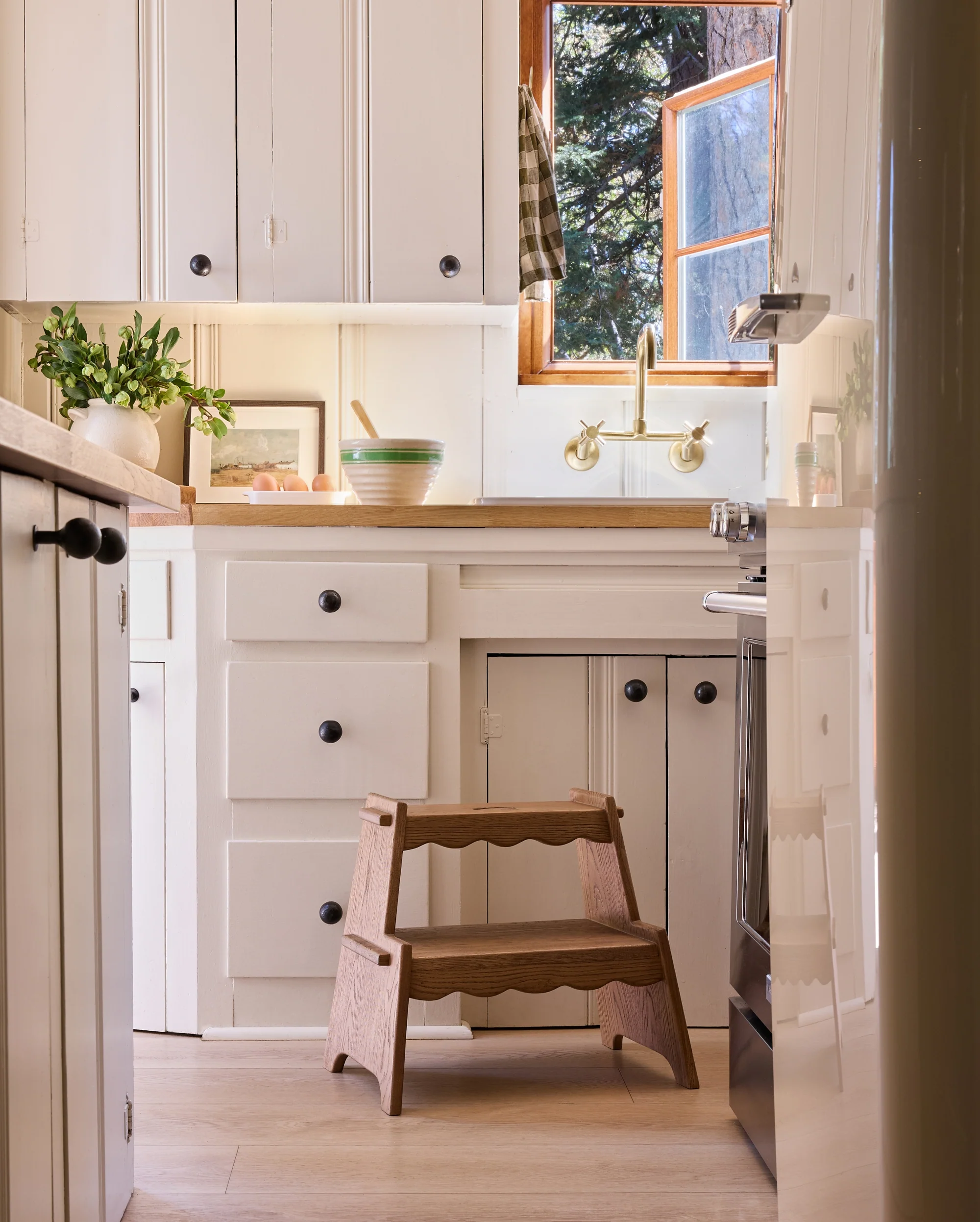 the cutest step stools you’ve ever seen – almost makes perfect